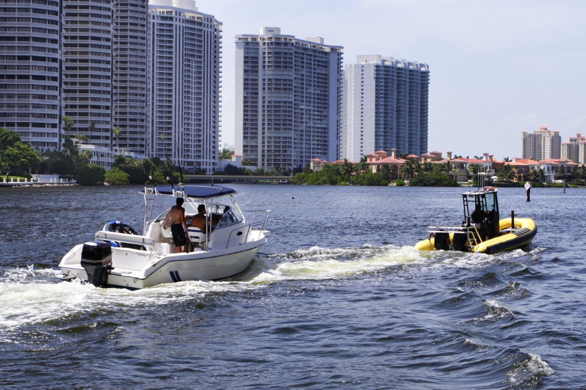 Boat Breakdowns & Towing: Expert Insights From Chad Walters - Yachts360