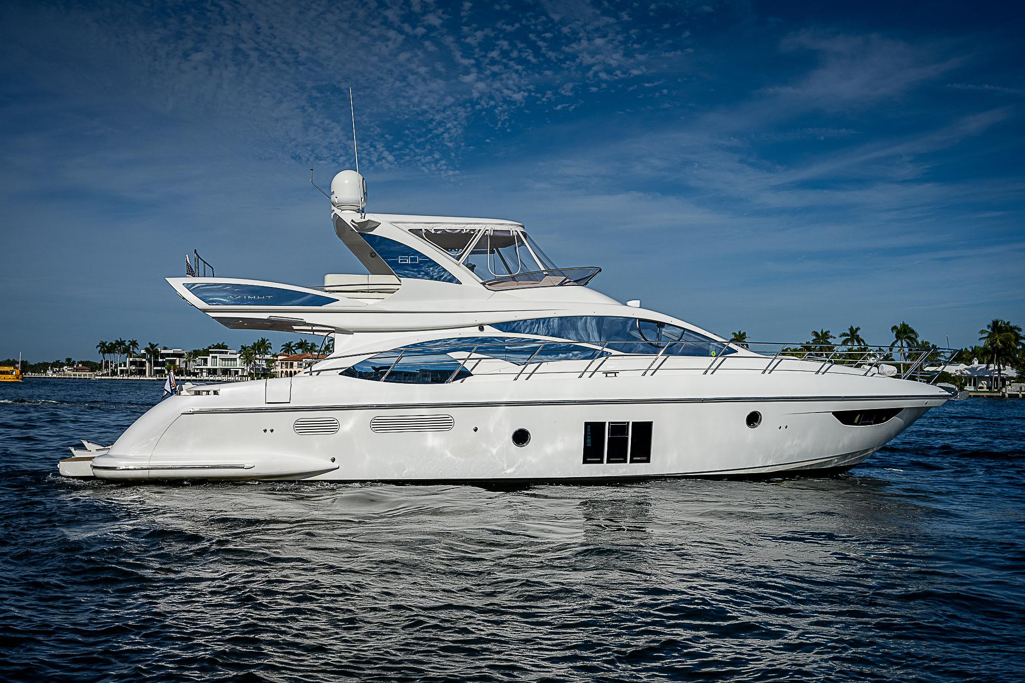 2014 Azimut 60 Flybridge - Yachts360